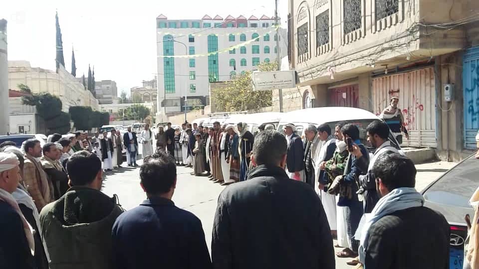 وقفات بمديرية السبعين للتنديد باستمرار العدوان والدعوة لتوحيد الصفوف